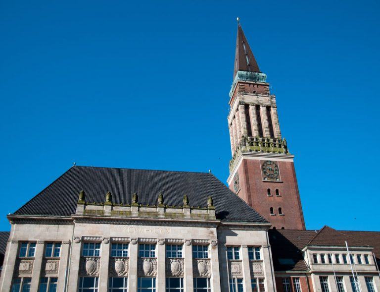 Rathaus Paternoster - Kiel Tourist